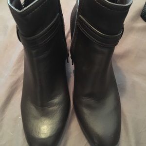 Laura Scott | Shoes | Laura Scott Ankle Boots | Poshmark
